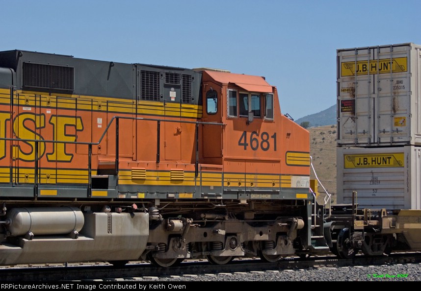 BNSF 4681